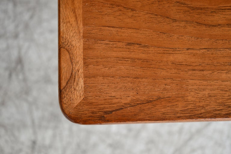 Danish Dining Table in Teak with Pull Out Leaves 1960's 'v' For Sale at ...