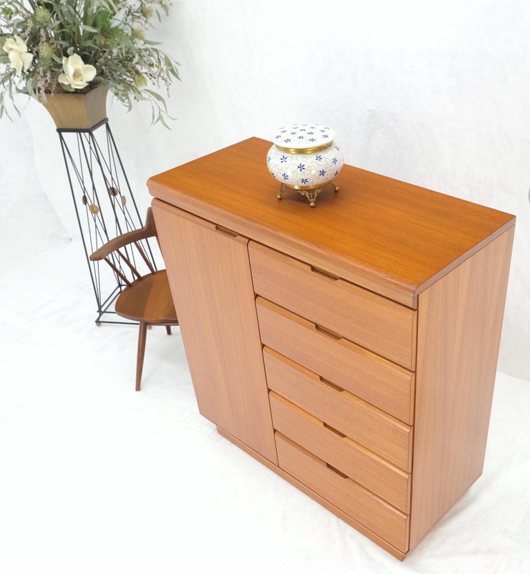 Danish Mid-Century Modern 7 Drawers High Credenza Chest Dresser ...