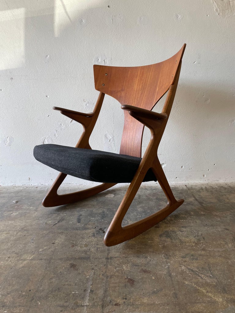Danish Mid-Century Modern Rocking Chair For Sale at 1stDibs