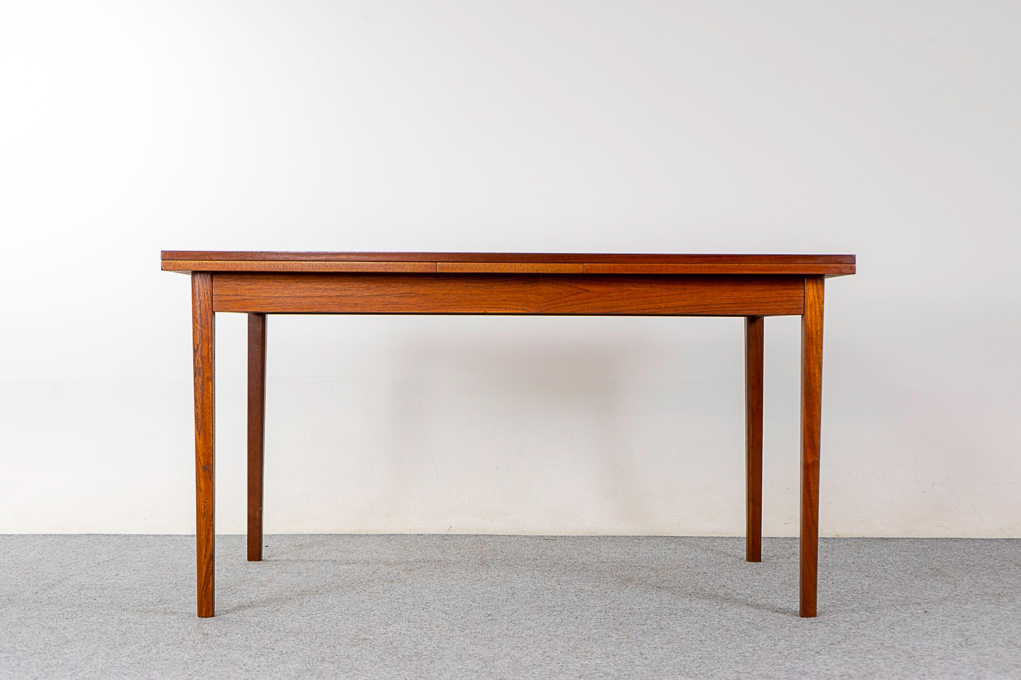 Danish Mid-Century Modern Teak Draw Leaf Dining Table by Kai Winding ...