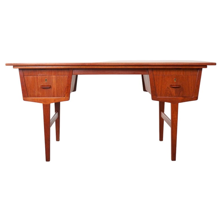 Danish Mid-Century Modern Teak Metamorphic Partner Desk For Sale at 1stDibs