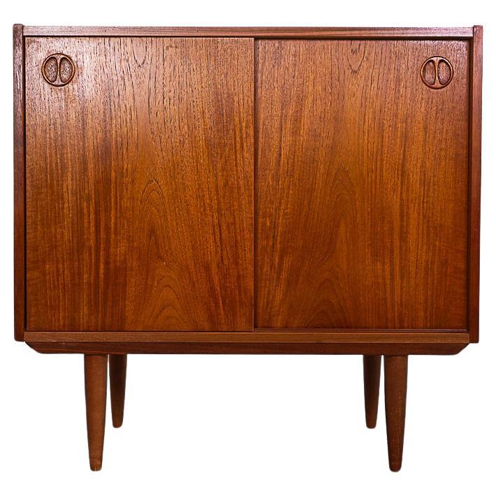 Danish Mid-Century Modern Teak Sliding Door Cabinet For Sale at 1stDibs