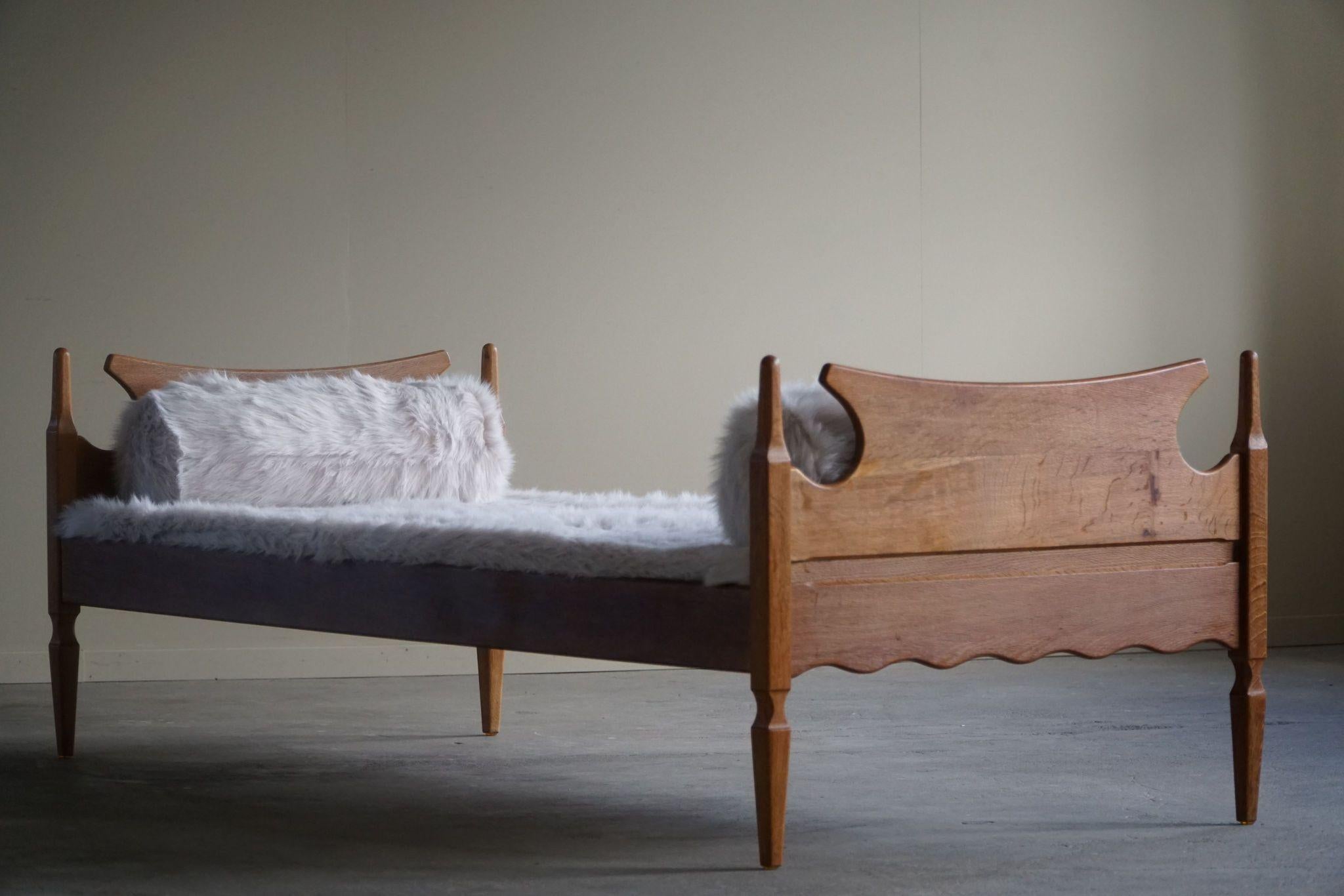 Danish Mid-Century "Razorblade" Bed in Oak, Made by Henning Kjærnulf ...