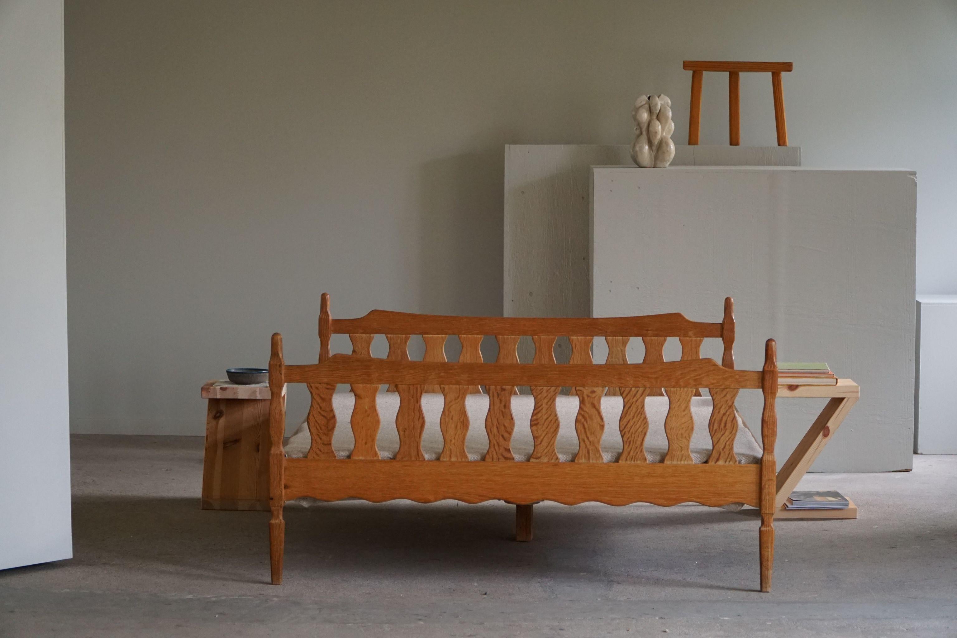 Danish Mid-Century "Razorblade" Double Bed in Oak, by Henning Kjærnulf ...