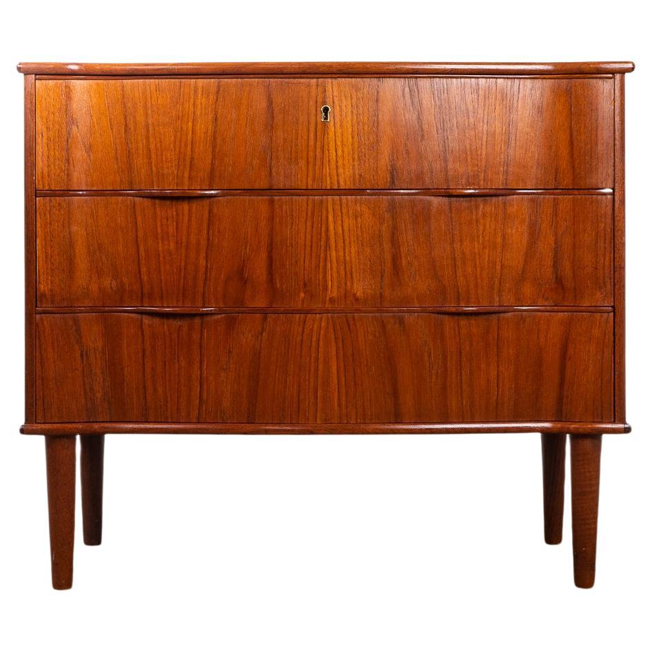 Manhattan Dresser, Fully Upholstered in Leather, Wood, Metal Dresser ...