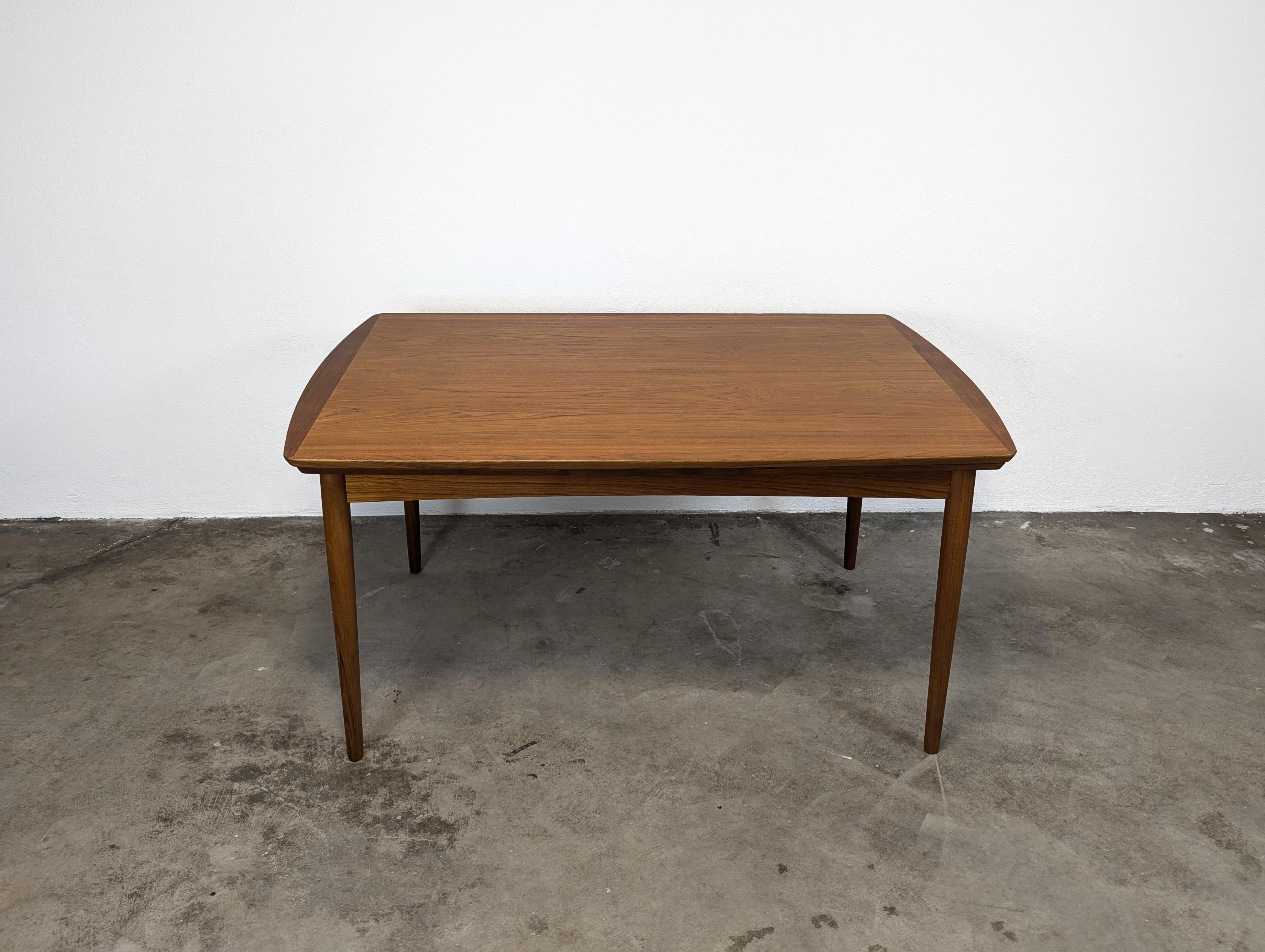 Danish Mid Century Teak Expandable Dining Table Dining by Povl Dinesen ...