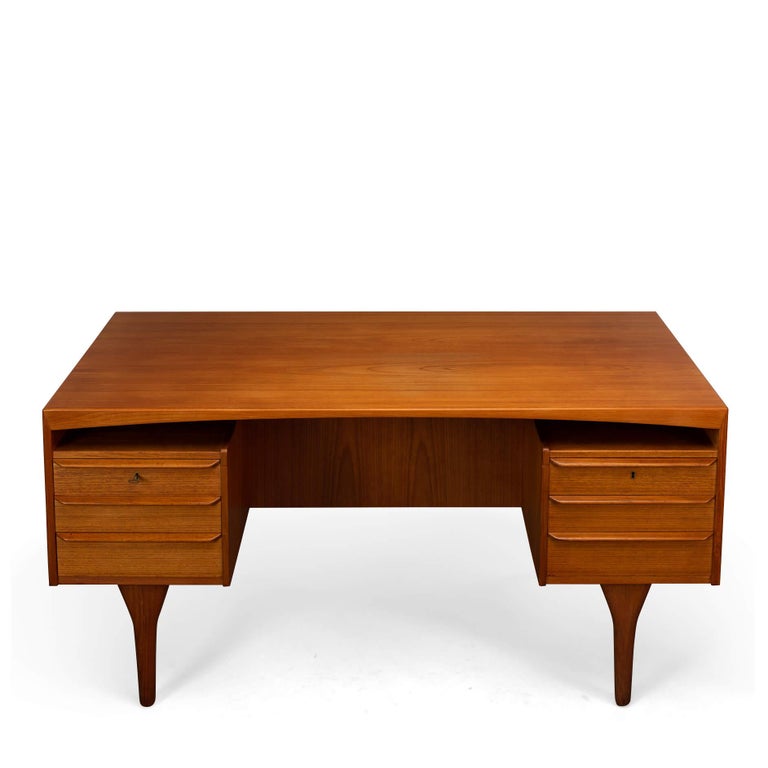 Danish Mid-Century Modern Teak Desk by Valdermar Mortensen, 1960s For ...