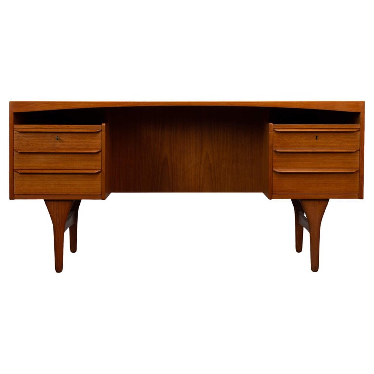 Danish Mid-Century Modern Teak Desk by Valdermar Mortensen, 1960s For ...