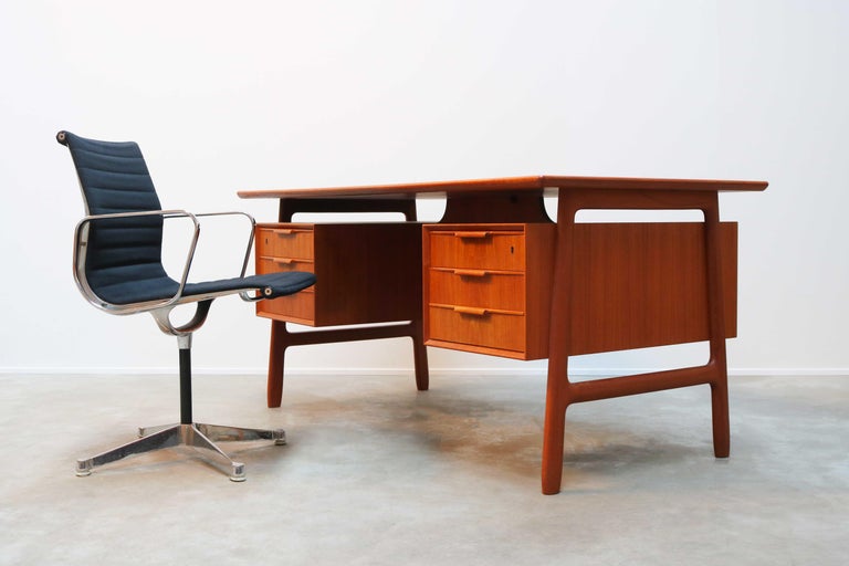 Danish Model 75 Executive Desk in Teak by Gunni Omann for Omann Jun ...