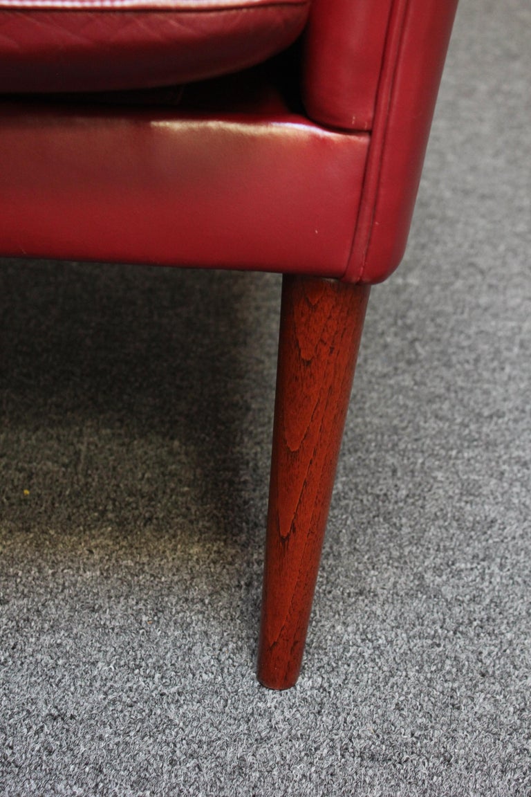 Danish Modern Cranberry Leather Settee by Hans Olsen For Sale at 1stDibs