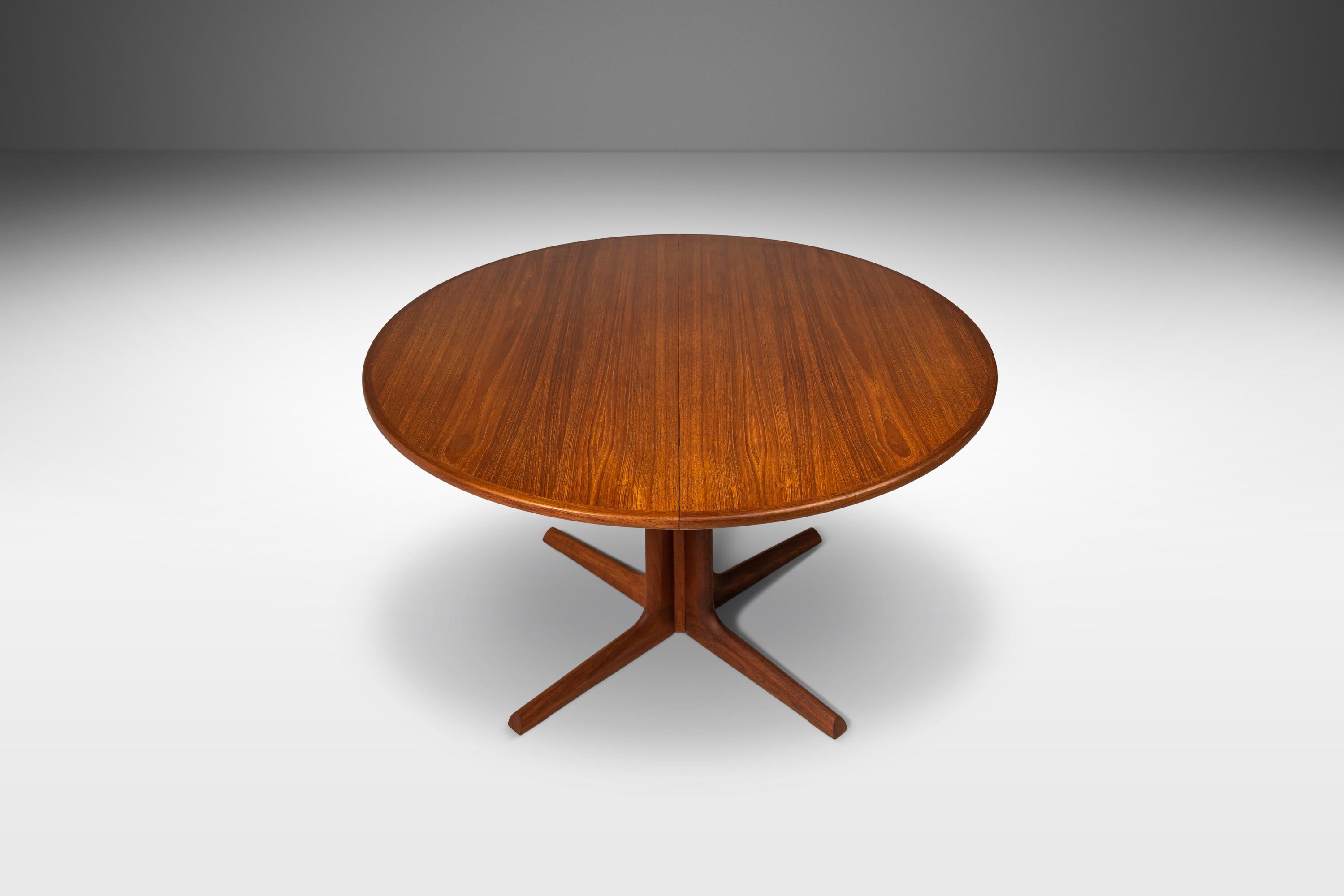 Danish Modern Dining Table in Teak Pedestal Base by Gudme Mobelfabrik ...