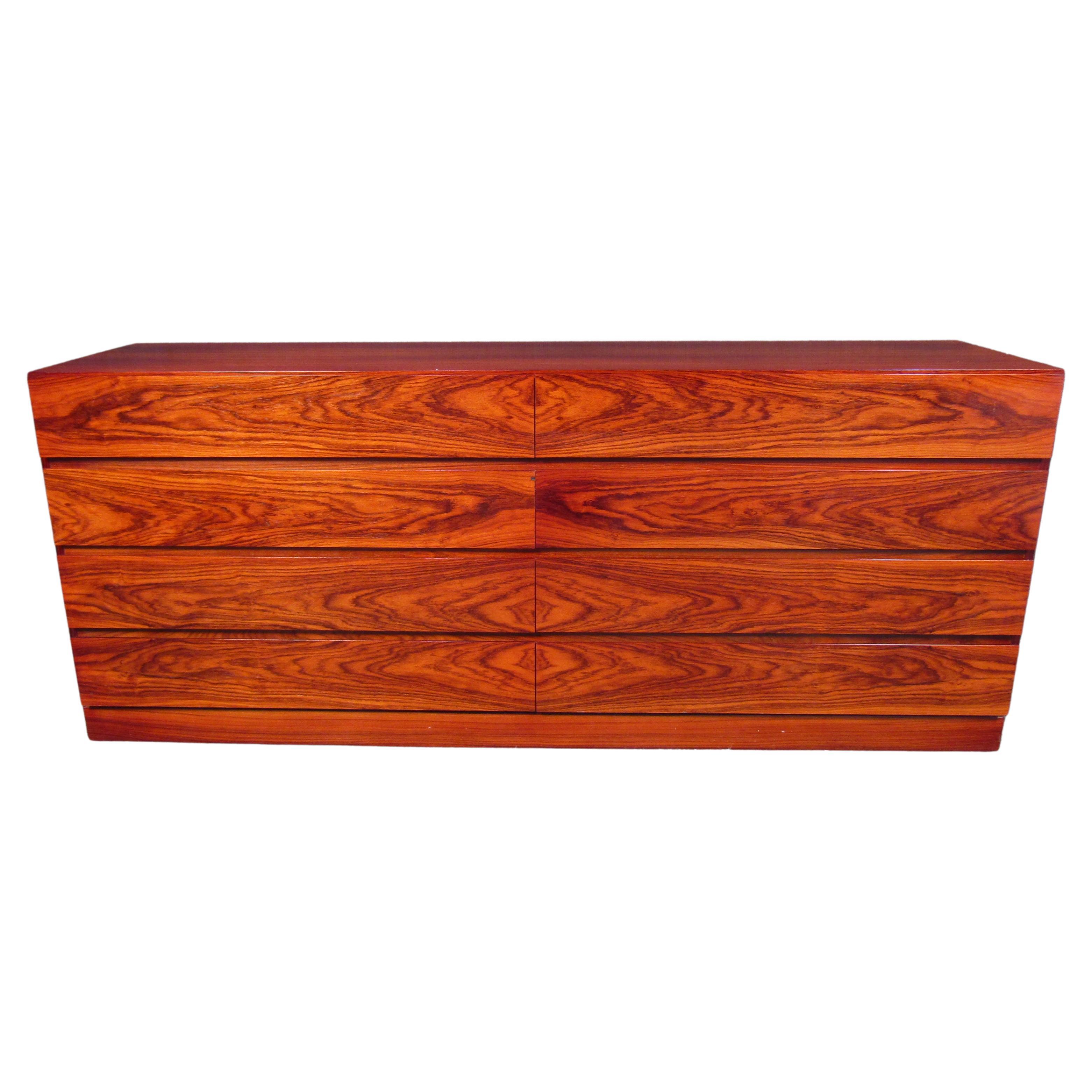 Danish Modern Rosewood 9 Drawer Dresser at 1stDibs