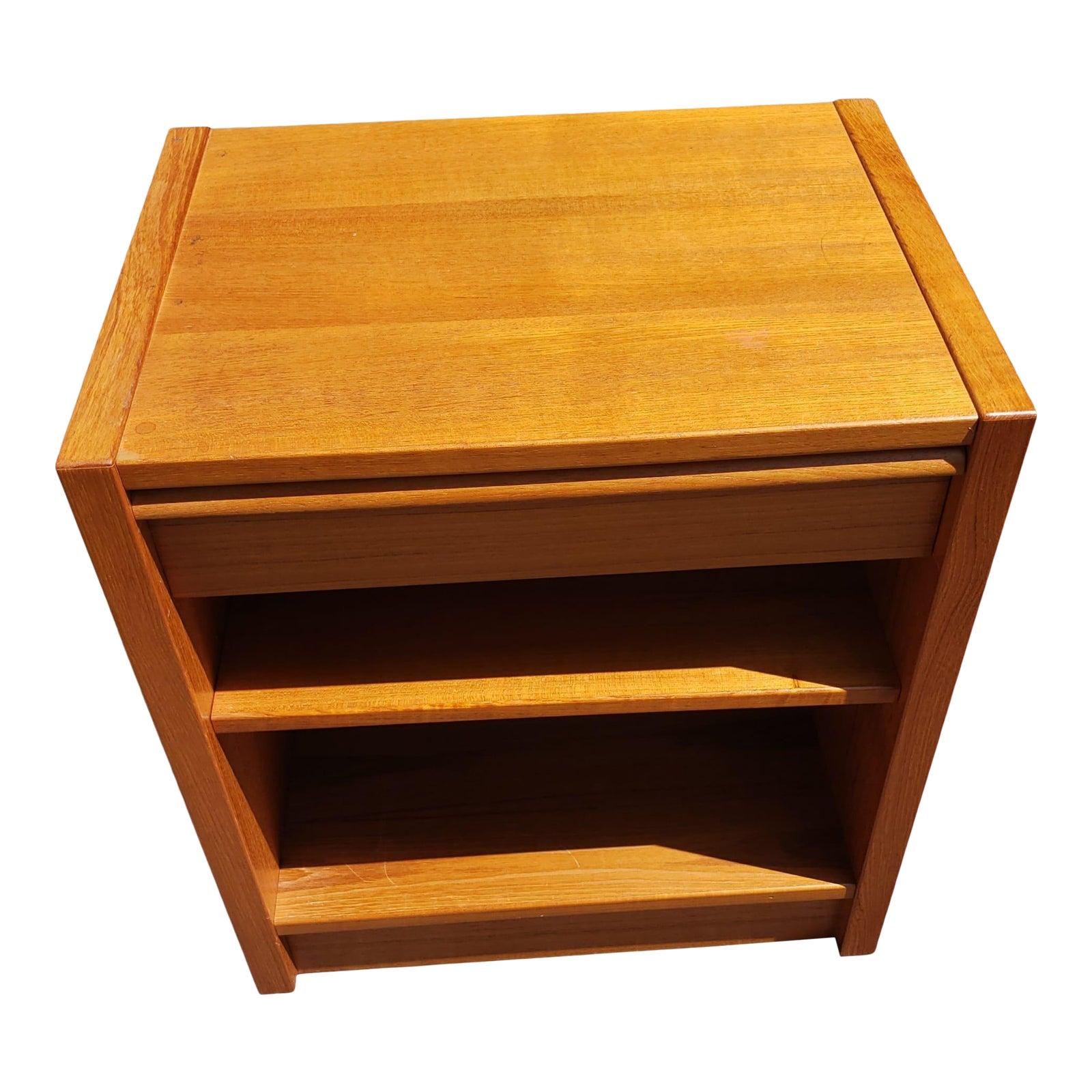 Danish Modern Jesper Solid Teak Nightstand For Sale at 1stDibs