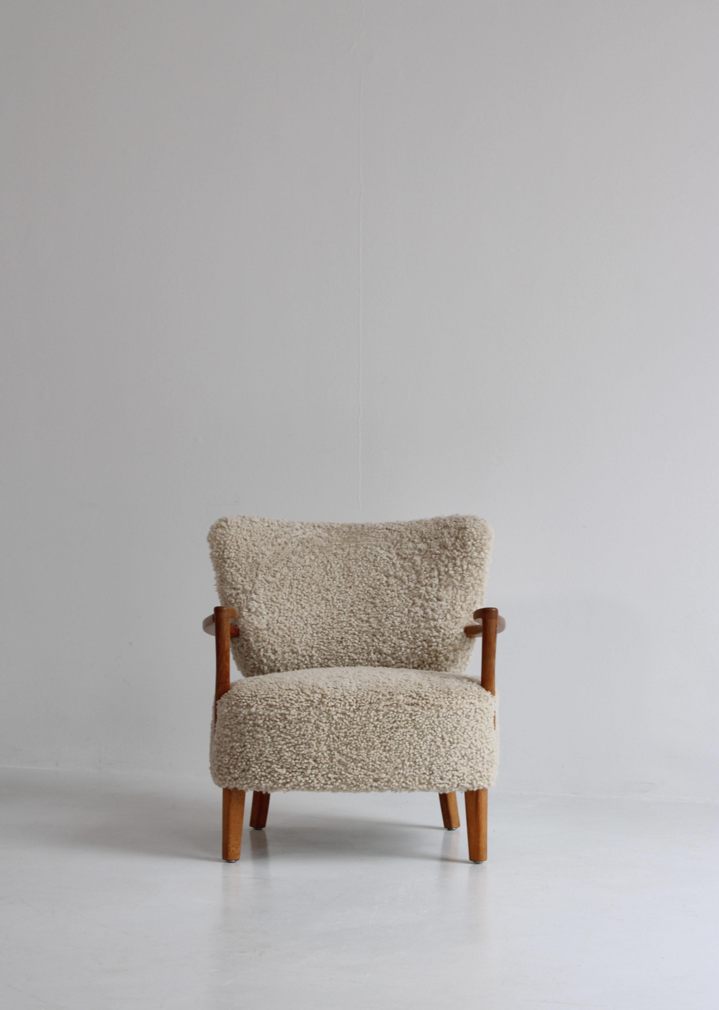 Danish Modern Lounge Chair Oak and Sheepskin, Denmark, 1940s at 1stDibs