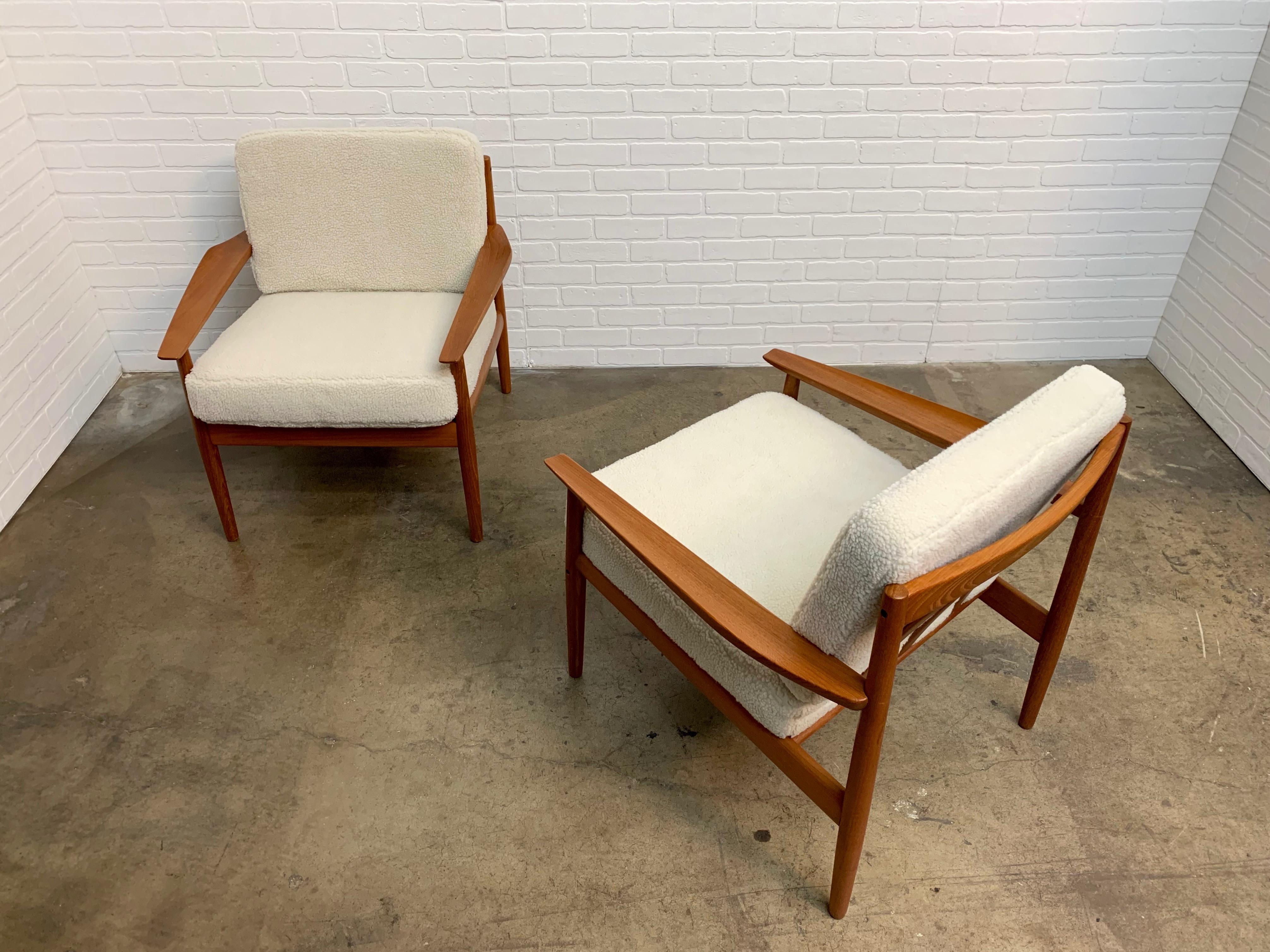 Danish Modern Lounge Chairs by Arne Vodder in Teddy Faux Fur For Sale ...