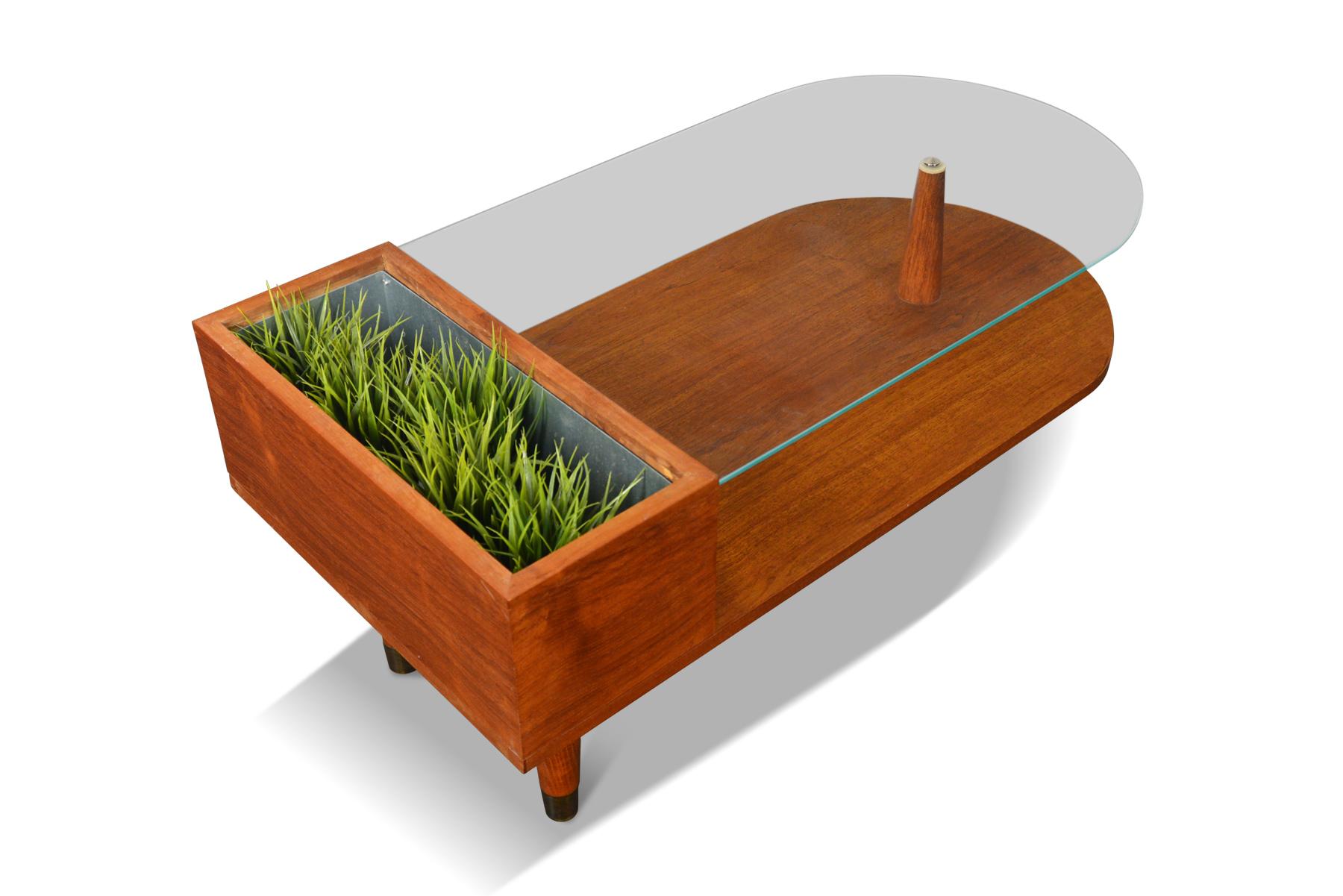 Danish Modern Mid-Century Coffee Table Planter in Teak For Sale at 1stDibs