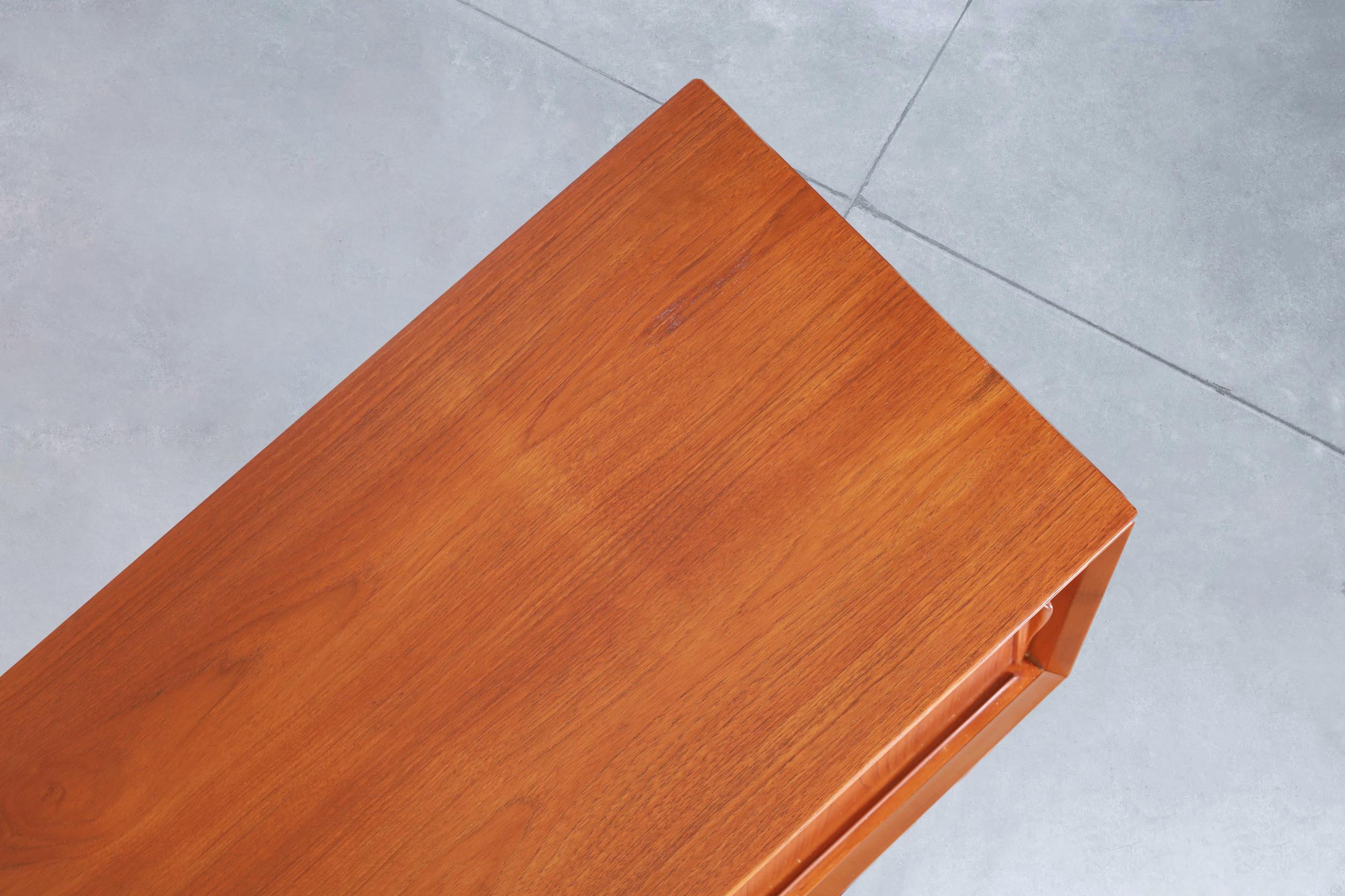 Danish Modern Model-18 Teak Credenza by Gunni Omann for Omann Jun For Sale at 1stDibs