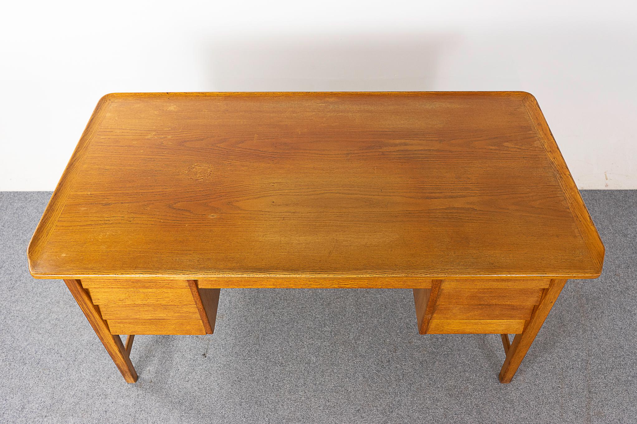 Danish Modern Oak Writing Desk For Sale at 1stDibs