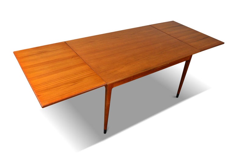 Danish Modern Rectangular Draw Leaf Mid Century Dining Table in Teak ...