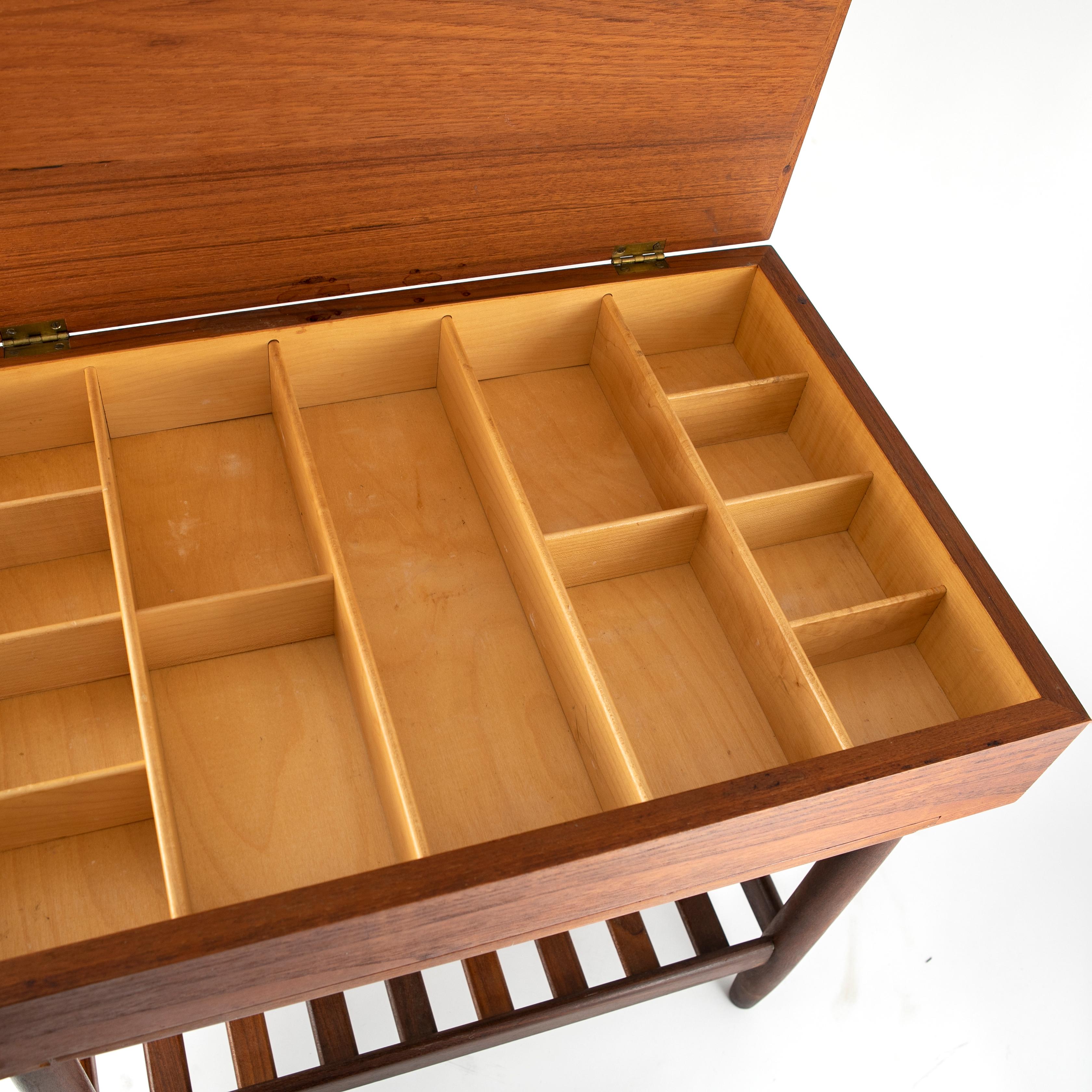 Danish Modern Sewing / End Table by Ejvind Johansson for FDB Mobler For ...