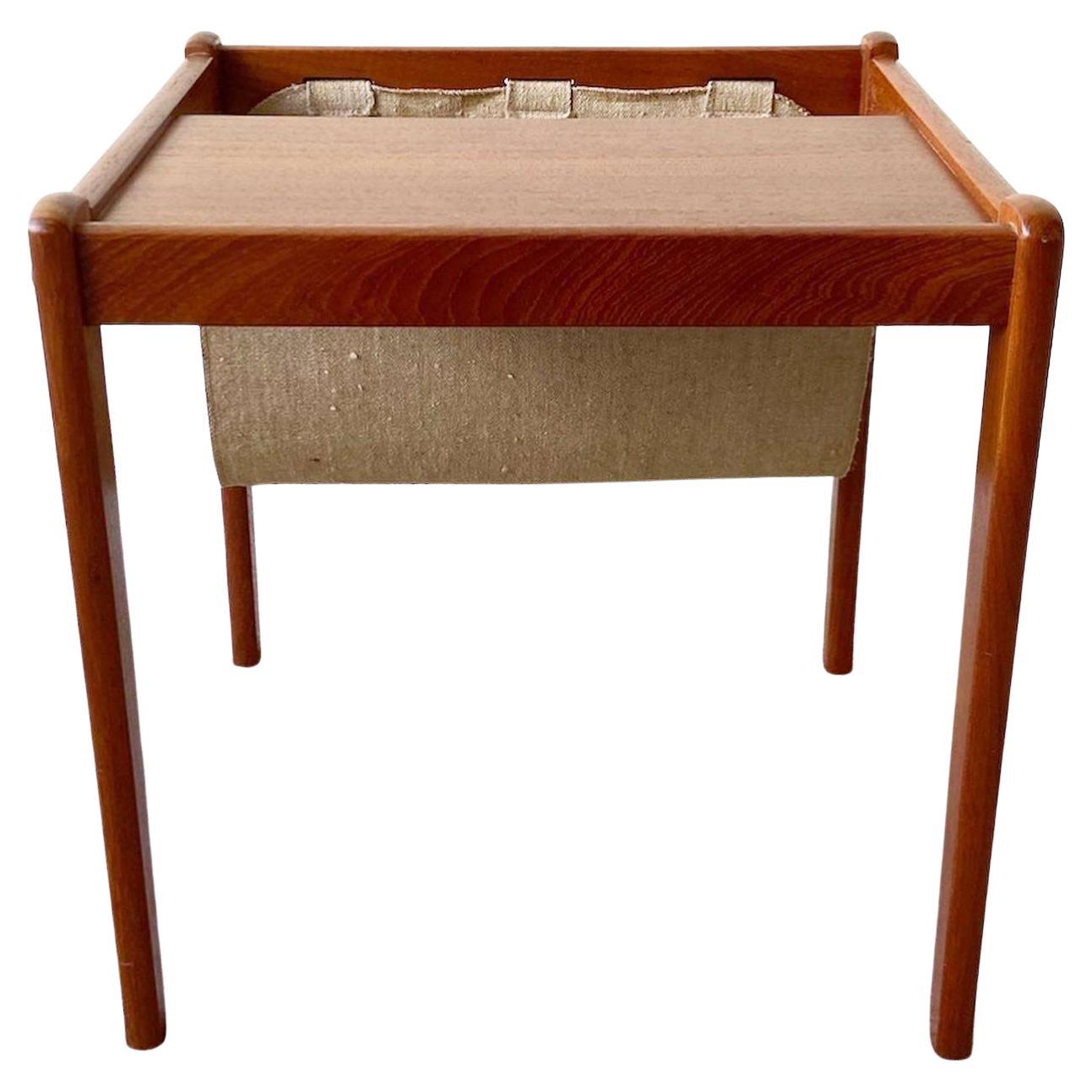 Boho Chic Bamboo Rattan Magazine Rack Side Table For Sale at 1stDibs