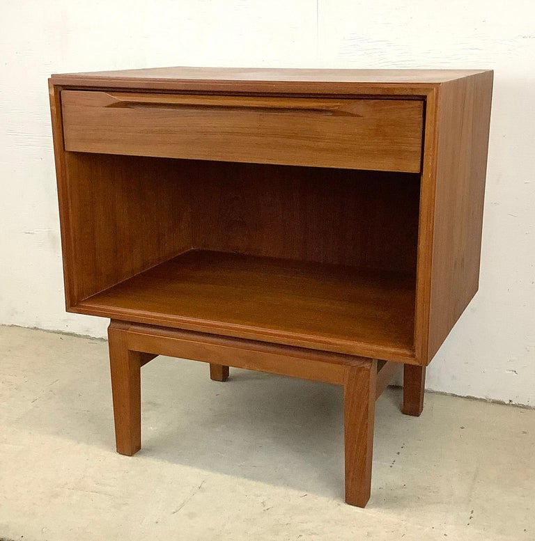 Danish Modern Single Drawer Teak Nightstand For Sale at 1stDibs