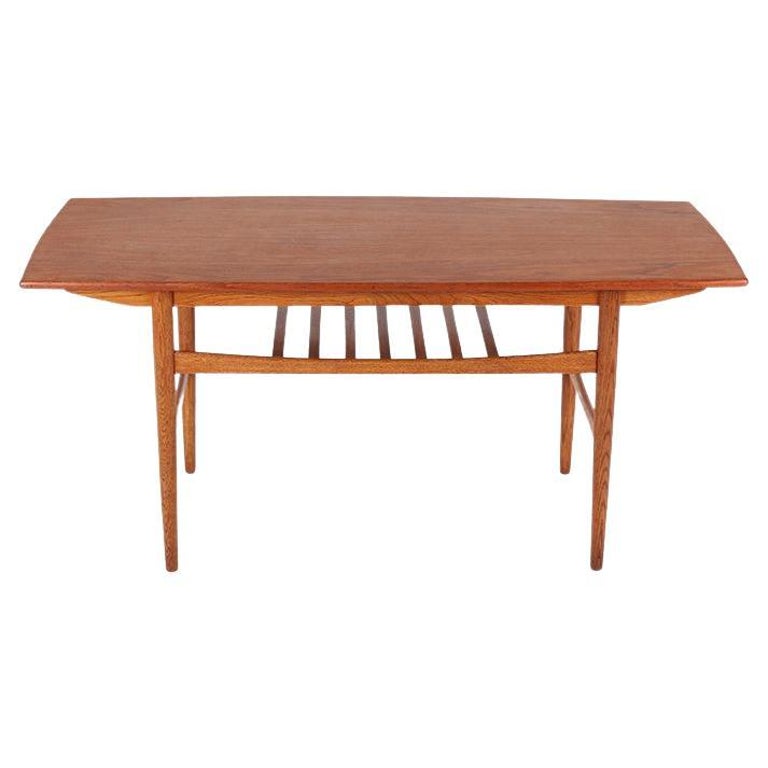 Danish Modern Teak and Oak Coffee Table For Sale at 1stDibs