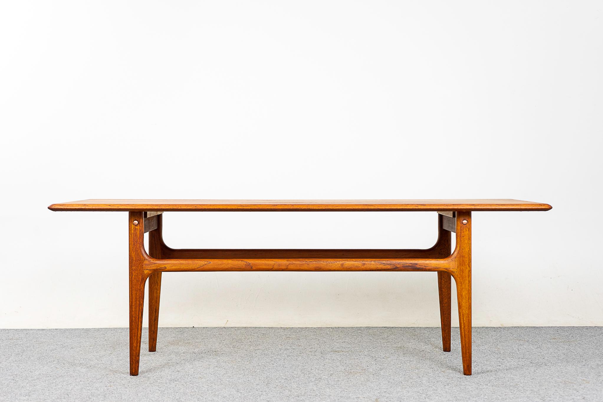 Danish Modern Teak Coffee Table by Trioh For Sale at 1stDibs | trioh table