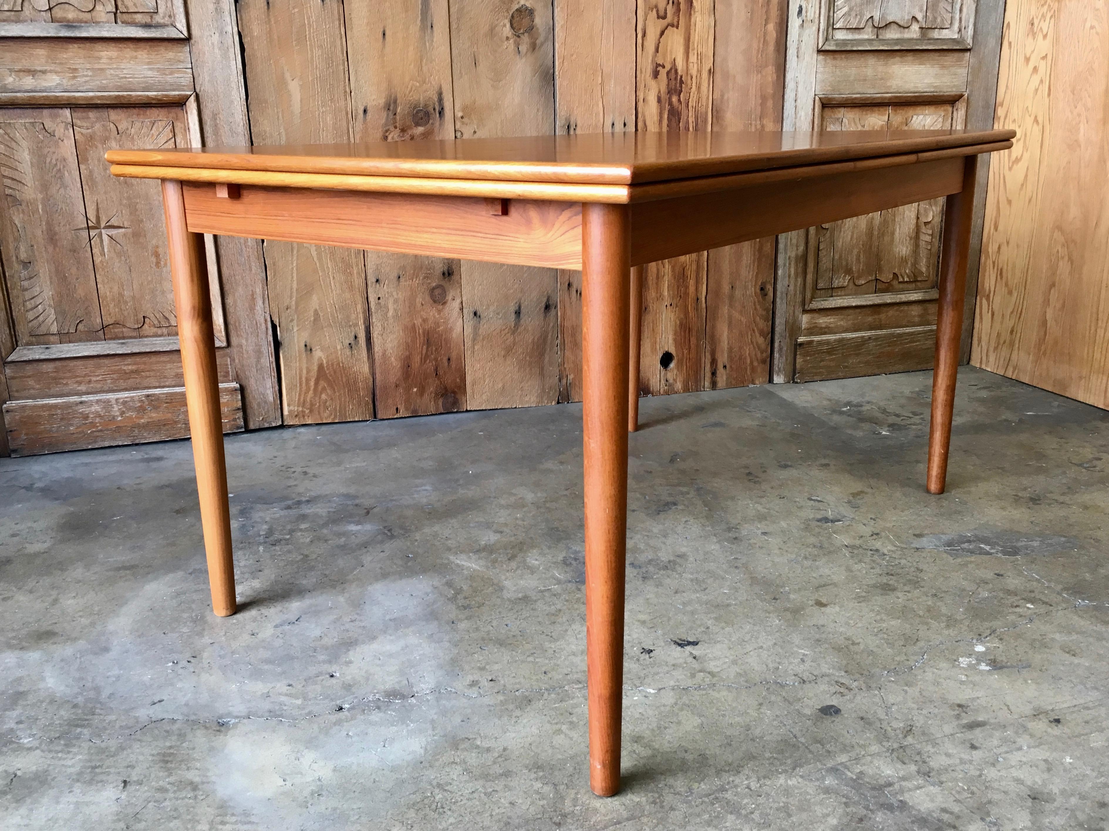 Danish Modern Teak Draw Leaf Table at 1stDibs | danish draw leaf table ...