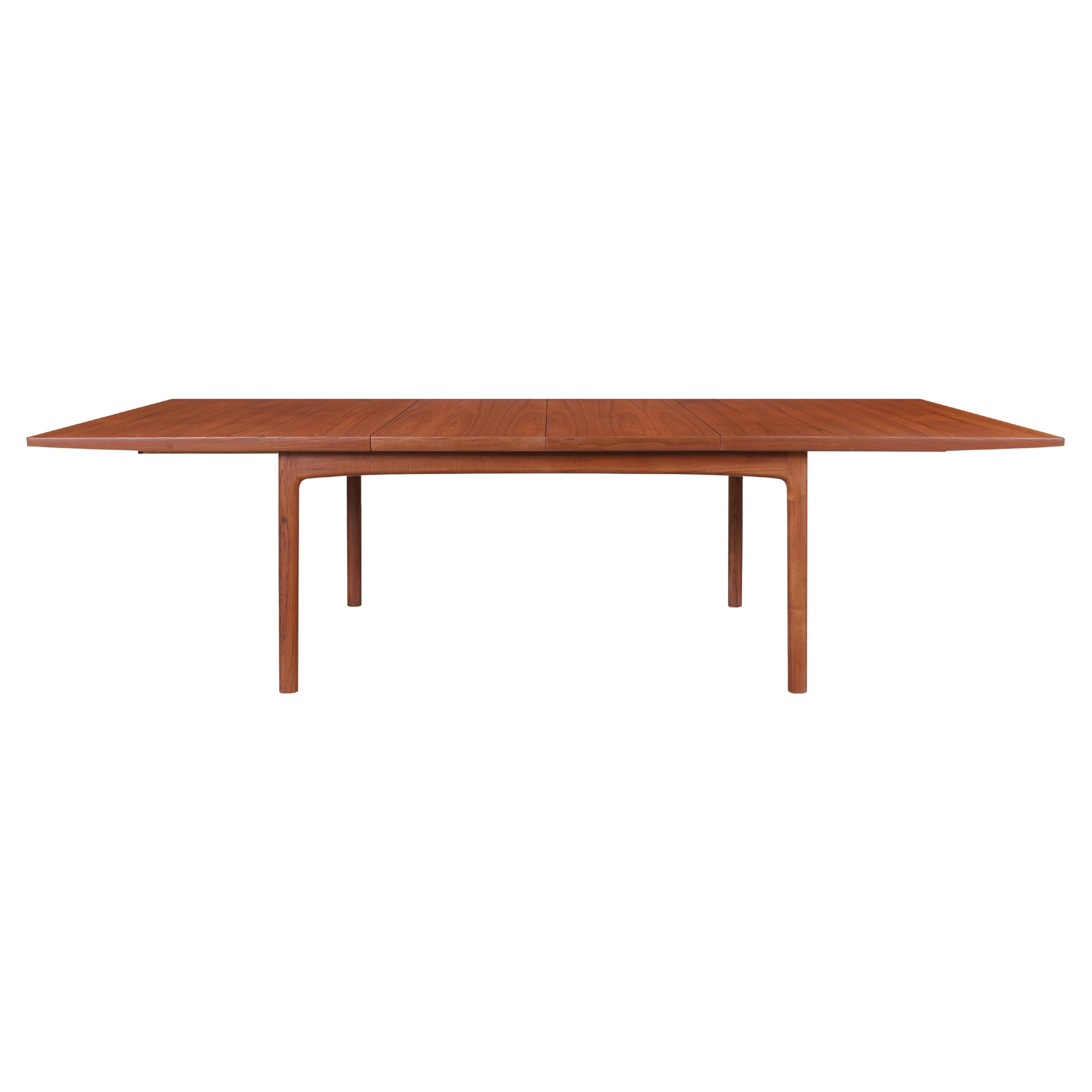 Vintage Swedish MCM Teak Expanding Dining Table For Sale at 1stDibs