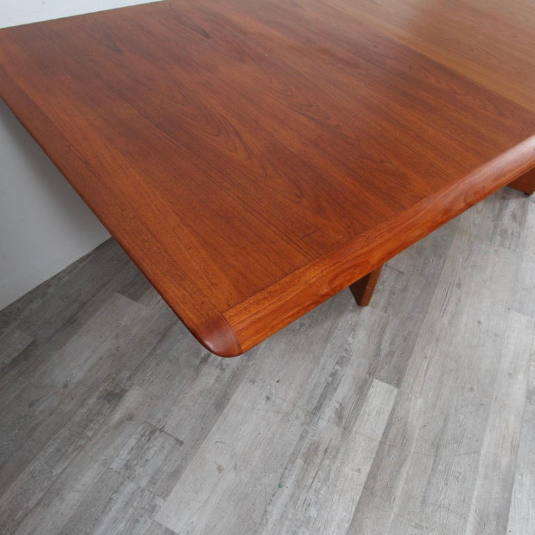 Danish Modern Teak Extension Dining Table For Sale at 1stDibs