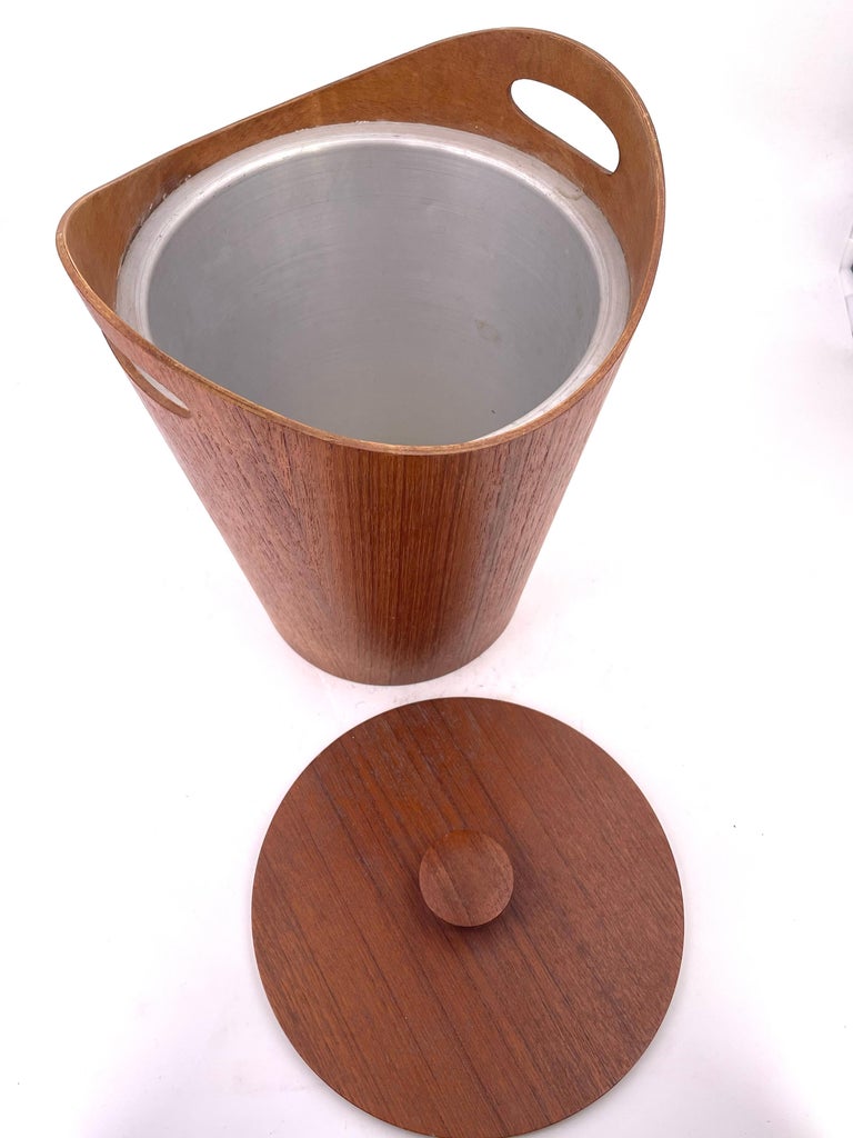 Danish Modern Teak Ice Bucket with Aluminum Insert at 1stDibs