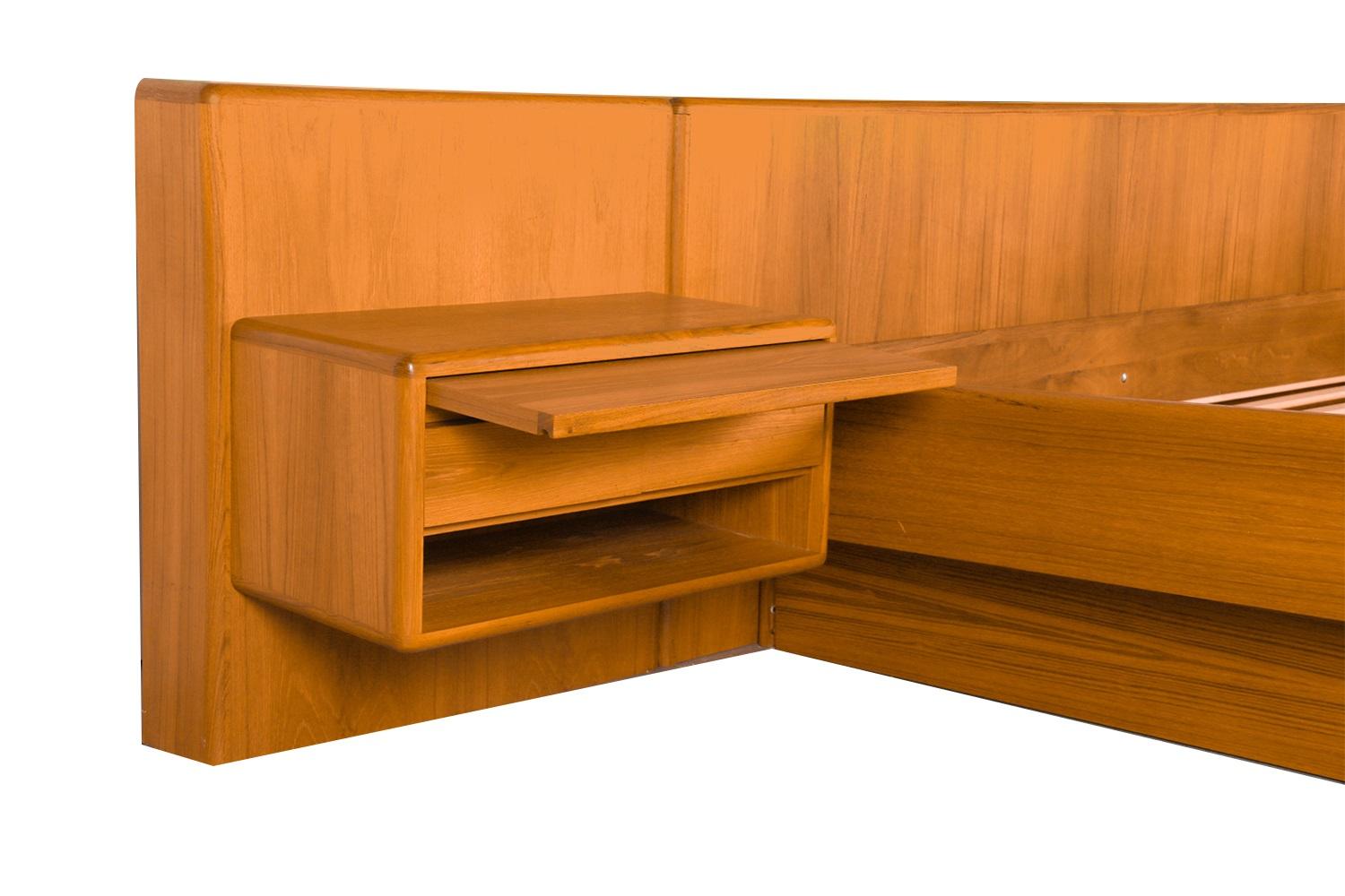 Danish Modern Teak King Platform Bed with Floating Nightstands For Sale ...