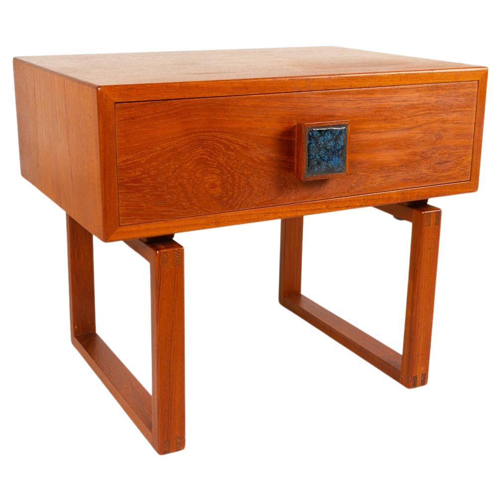 Danish Modern Teak and Leather Side Table For Sale at 1stDibs