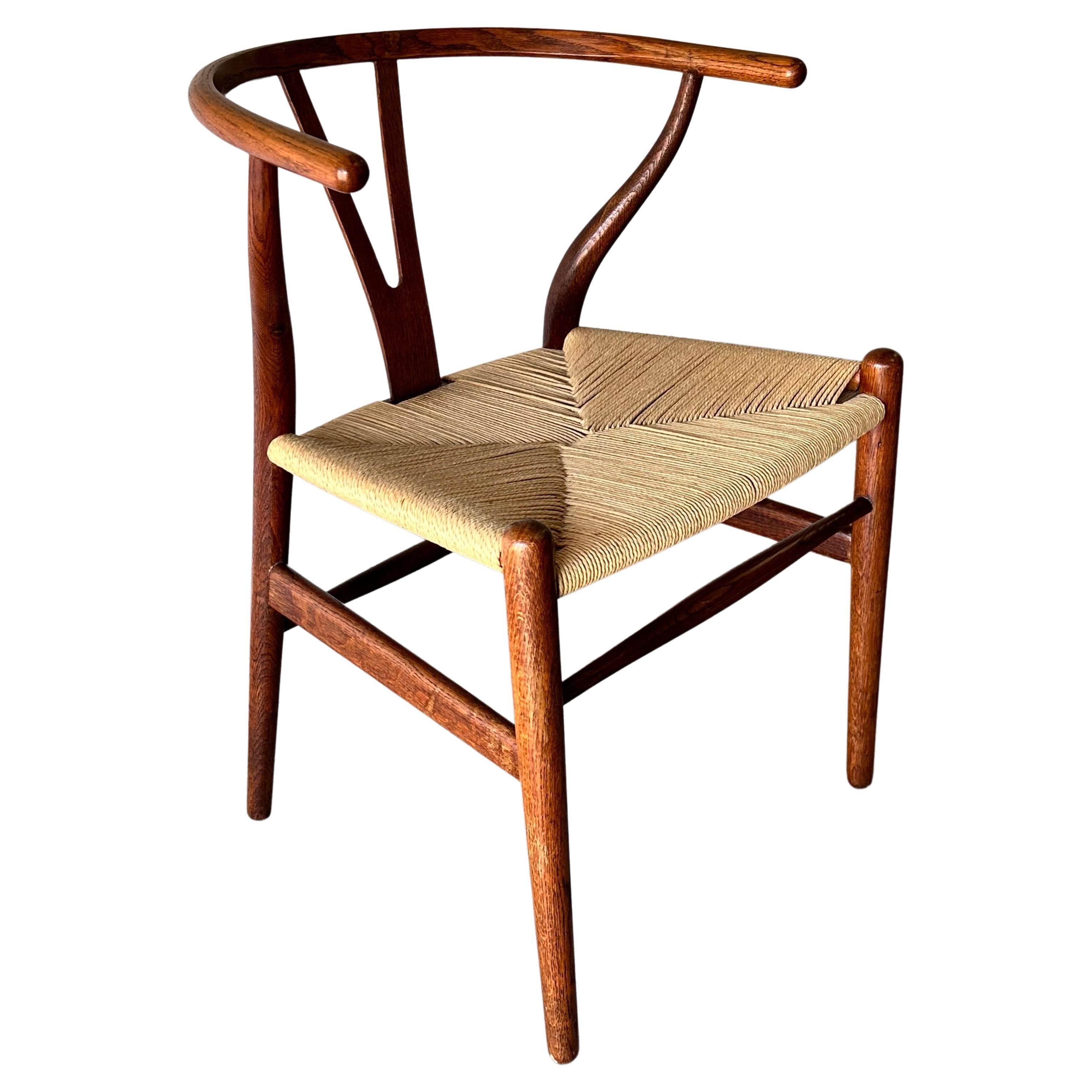 Wishbone danois moderne Chaise de Hans Wegner pour Carl Hansen and Sons ...
