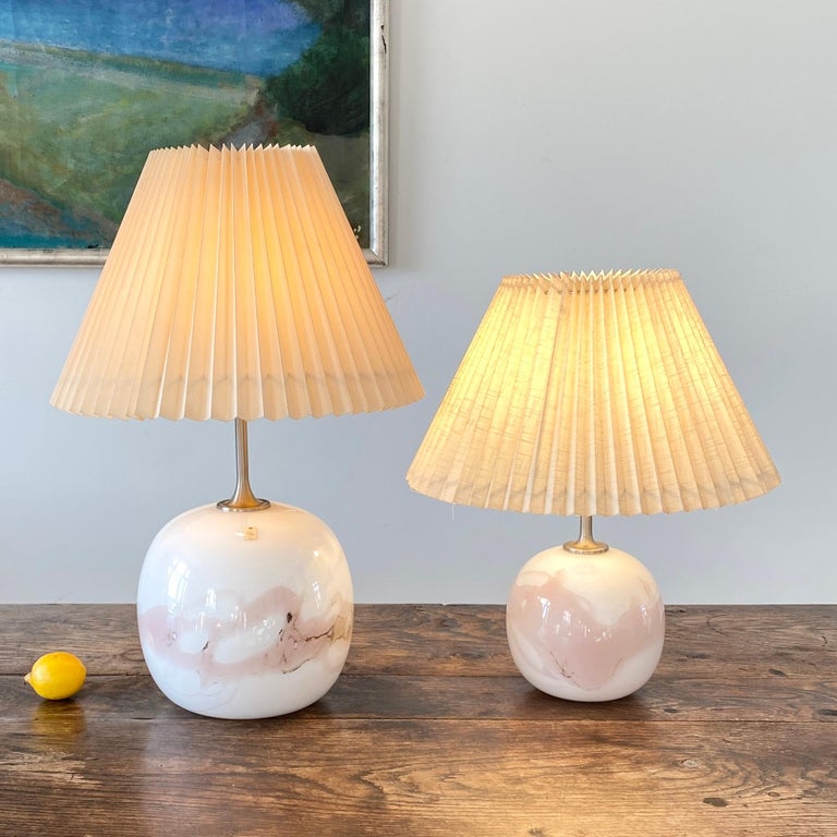 Danish Pair of Sakura Art Glass Lamps by Michael Bang for Holmegaard ...