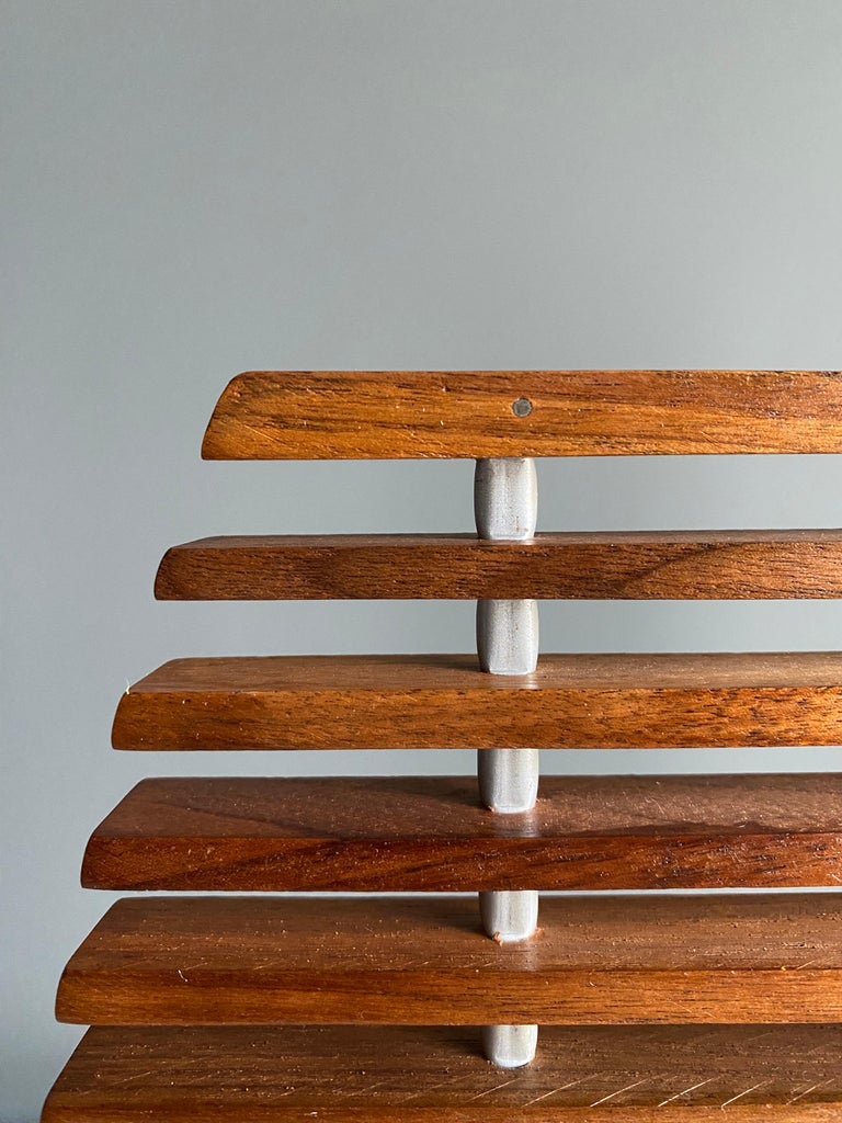 Danish Slatted Teak Trivet, 1960's For Sale at 1stDibs