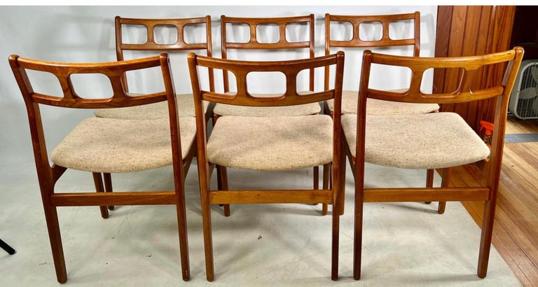Danish Style D-Scan Sculptural Dining Chairs, Set of 6 at 1stDibs