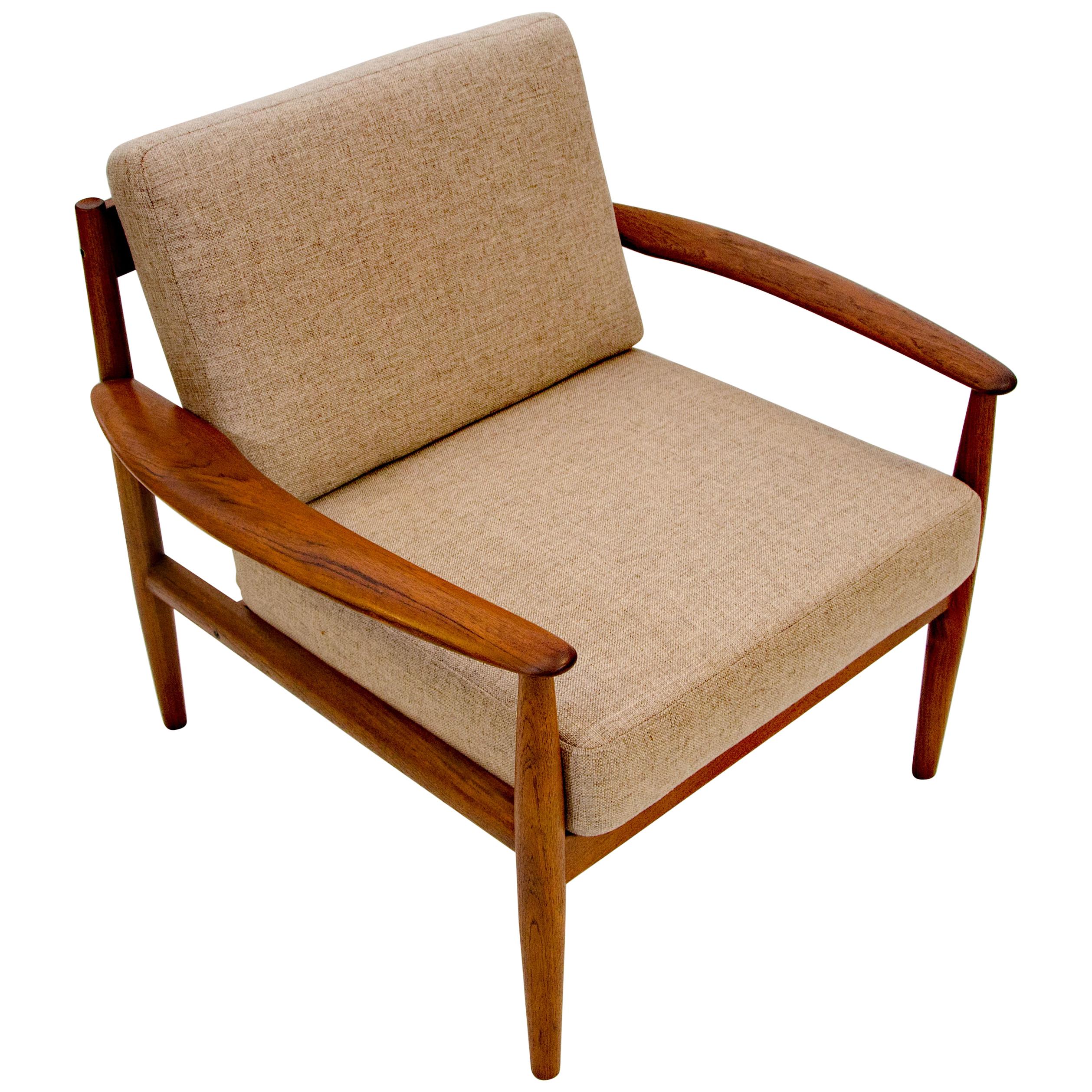 Danish Teak Lounge Chair by Grete Jalk for France and Daverkosen at 1stDibs