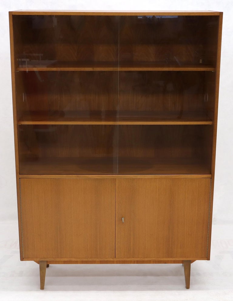 Credenza and bookcase store