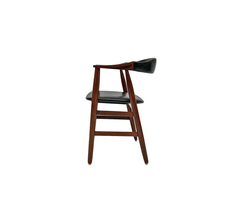 Danish Thomas Harlev Model 213 For Farstrup Teak And Black Vinyl Office ...