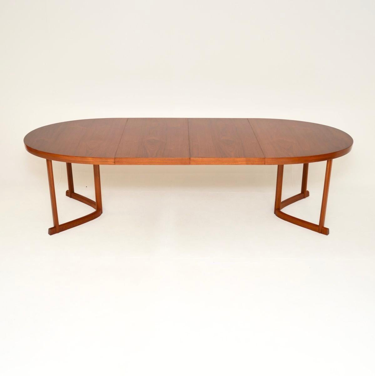 Danish Vintage Teak Dining Table by Johannes Andersen For Sale at 1stDibs