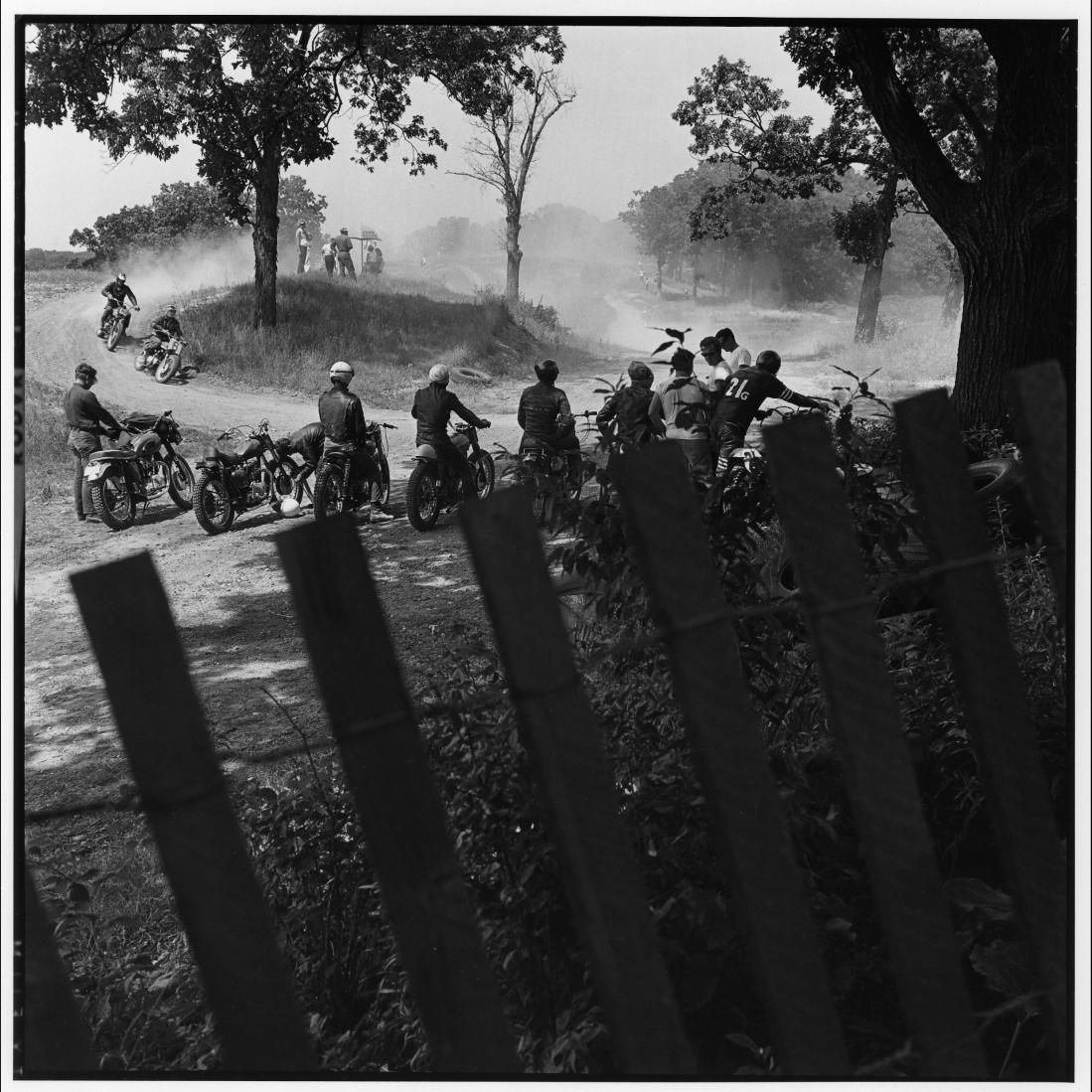 Danny Lyon - Crossing the Ohio near Louisville For Sale at 1stDibs ...