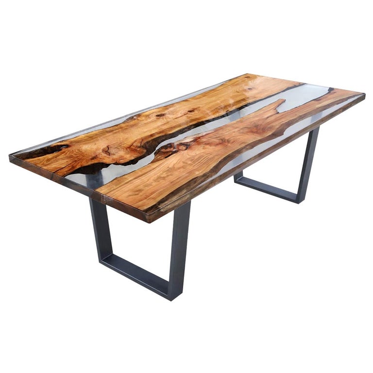 Danubio Dining Table For Sale at 1stDibs