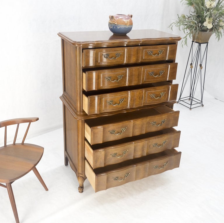 Dark Amber Tone 6 Drawers High Boy French Chest of Drawers by Thomasville MINT For Sale at 1stDibs