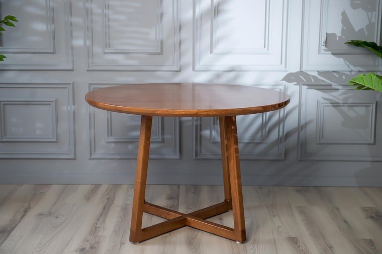 Dark Brown Ash Solid Wood Round Dining Table For Sale at 1stDibs