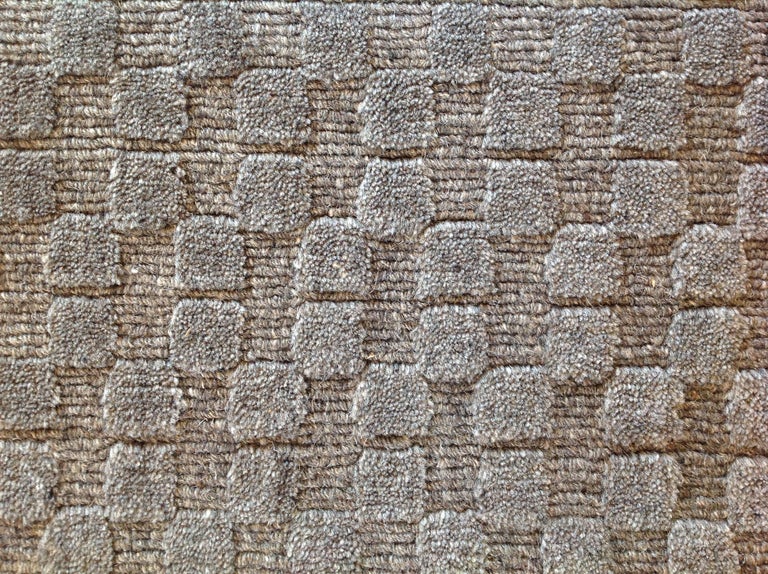 Dark Gray Loop Cut Rug For Sale at 1stDibs