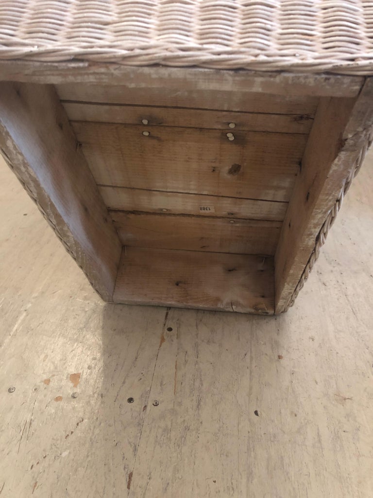 Darling Vintage Wicker Frog Side Drinks Table at 1stDibs