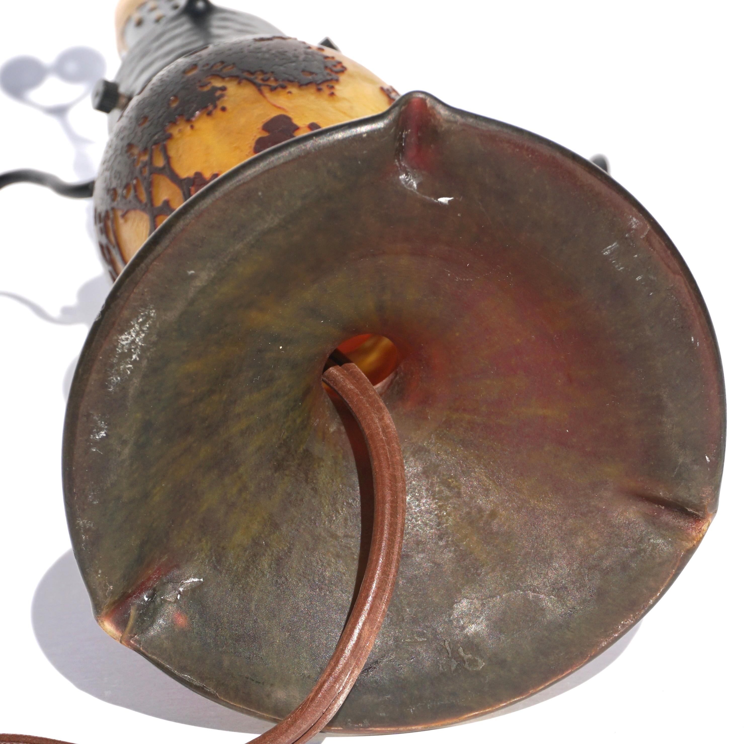 Daum Nancy Cameo Scenic Table Lamp For Sale at 1stDibs | daum nancy lamp