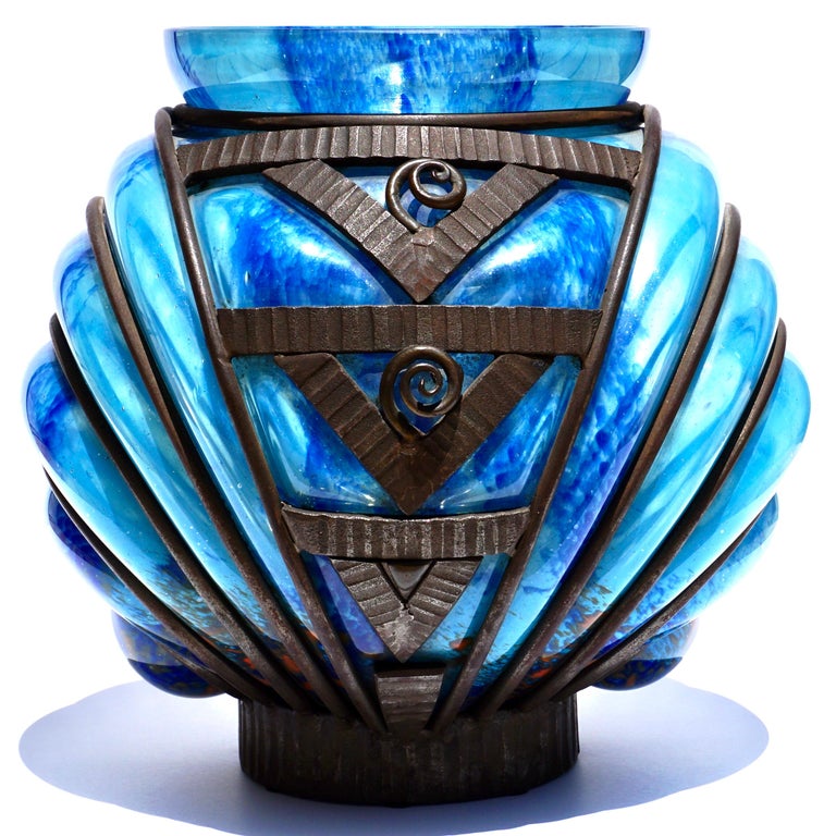 Daum Nancy Louis Majorelle Monumental Vase For Sale at 1stDibs